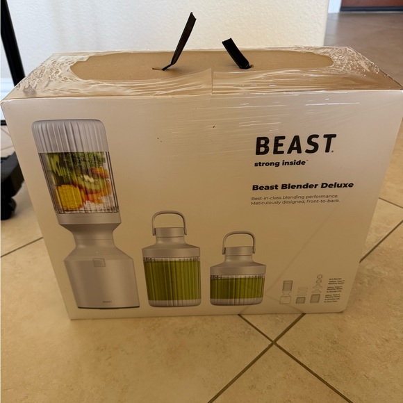BEAST FASHION | Kitchen | Beast White Beast Blender Deluxe | Poshmark